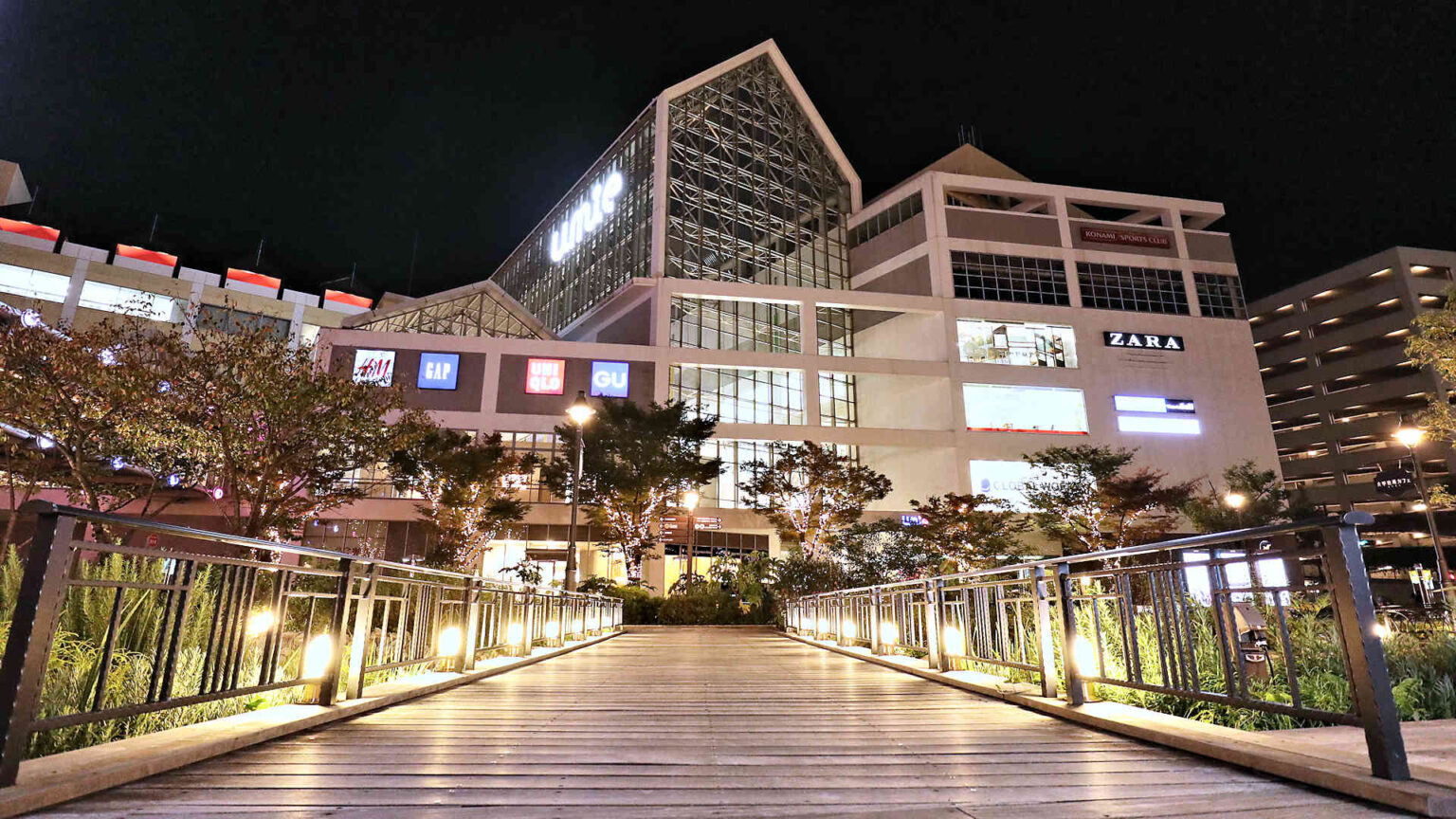 神戸ハーバーランドumieのイルミネーション - What's New 兵庫 神戸